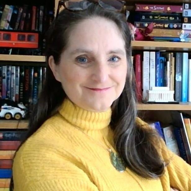 Tina Worthing, Management and Interpersonal Skills trainer