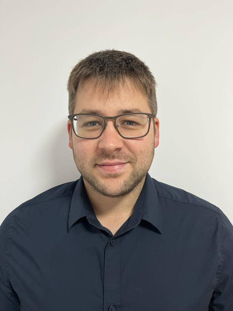 Joshua Pérez, Editor de vídeo / Adobe Creative Suite