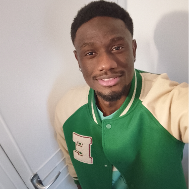 Yvancédric Eyoum, Community Manager