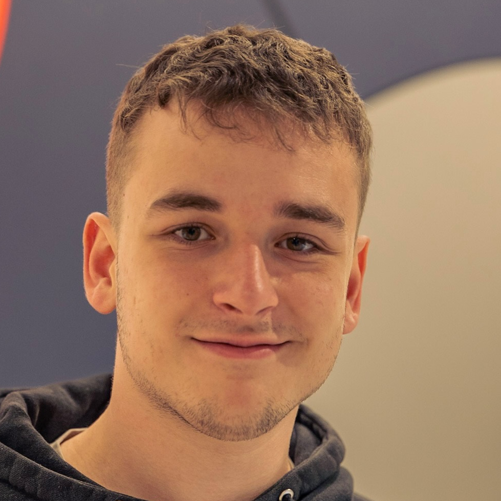 Lucas Goetz, Développeur Web/Mobile