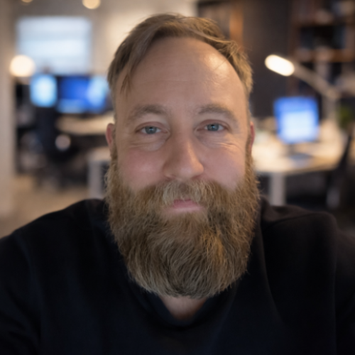 Raphael Poupart, Freelance Copywriter for Websites & Social Media