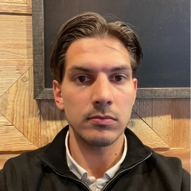 Jonas Gezavati, Associate Account Manager