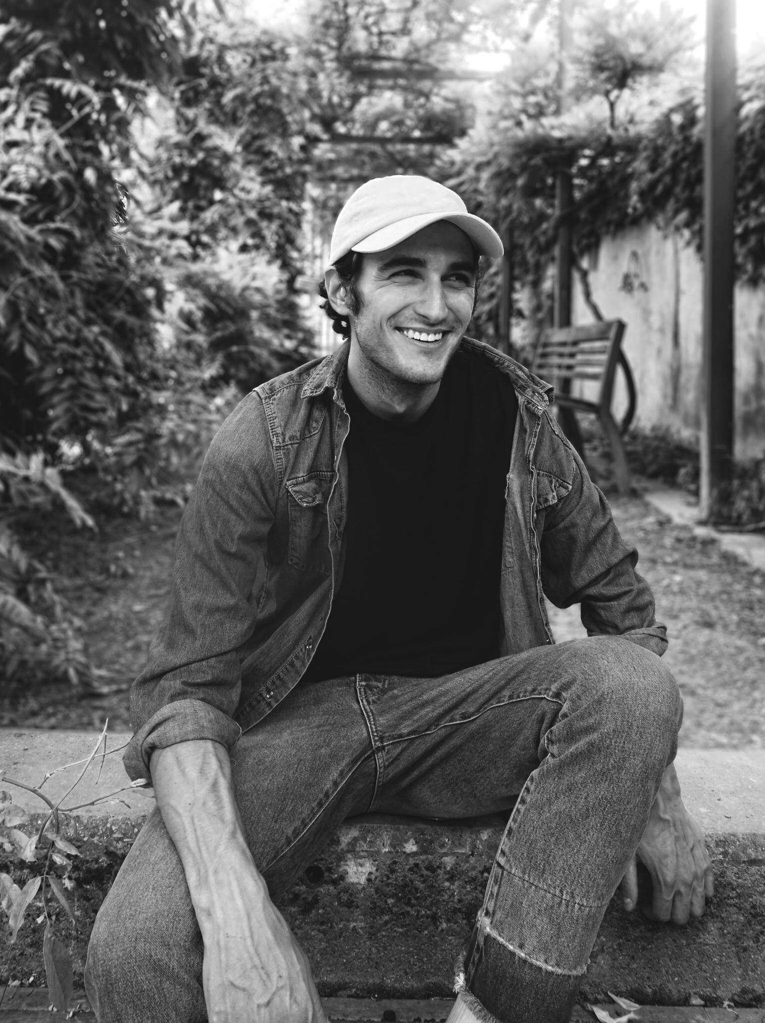 Louis Mollard, Vidéaste