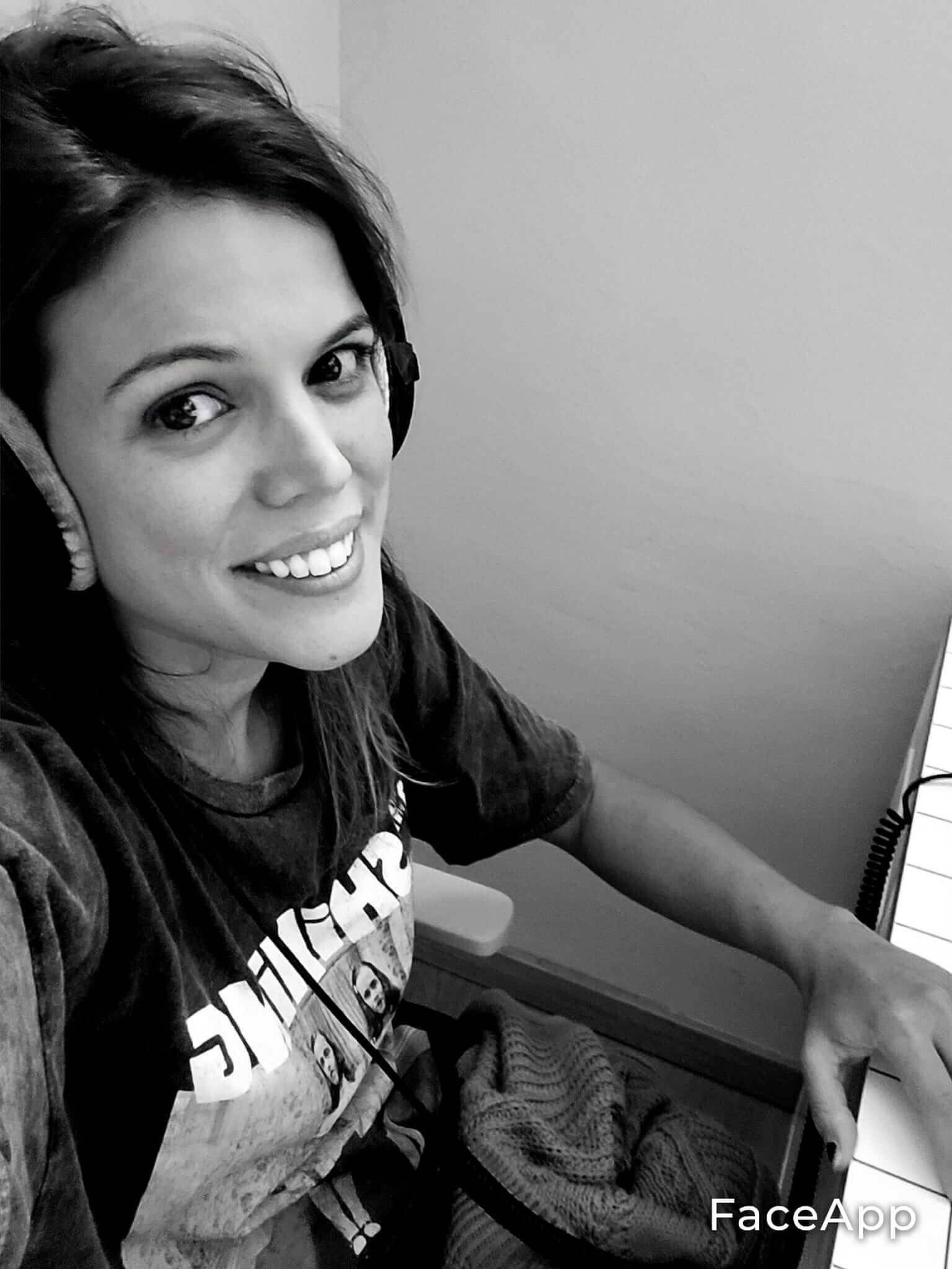 Sharon López Serrano, Locutor Narrador